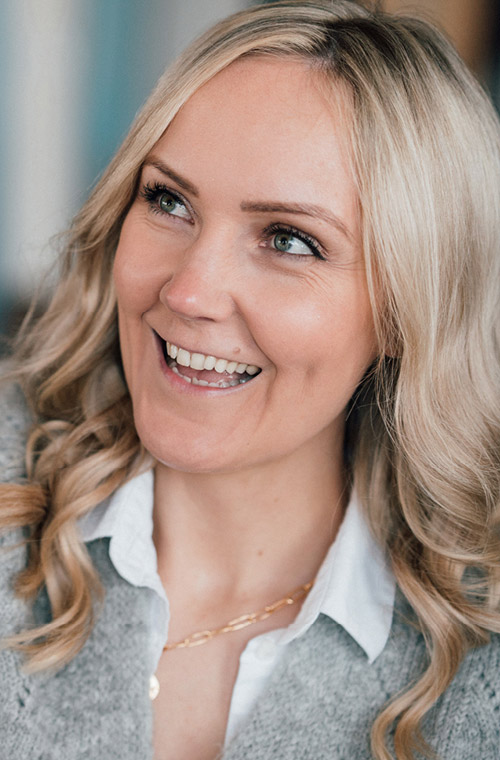 Rebecca Manchester's Instagram, Twitter & Facebook on IDCrawl